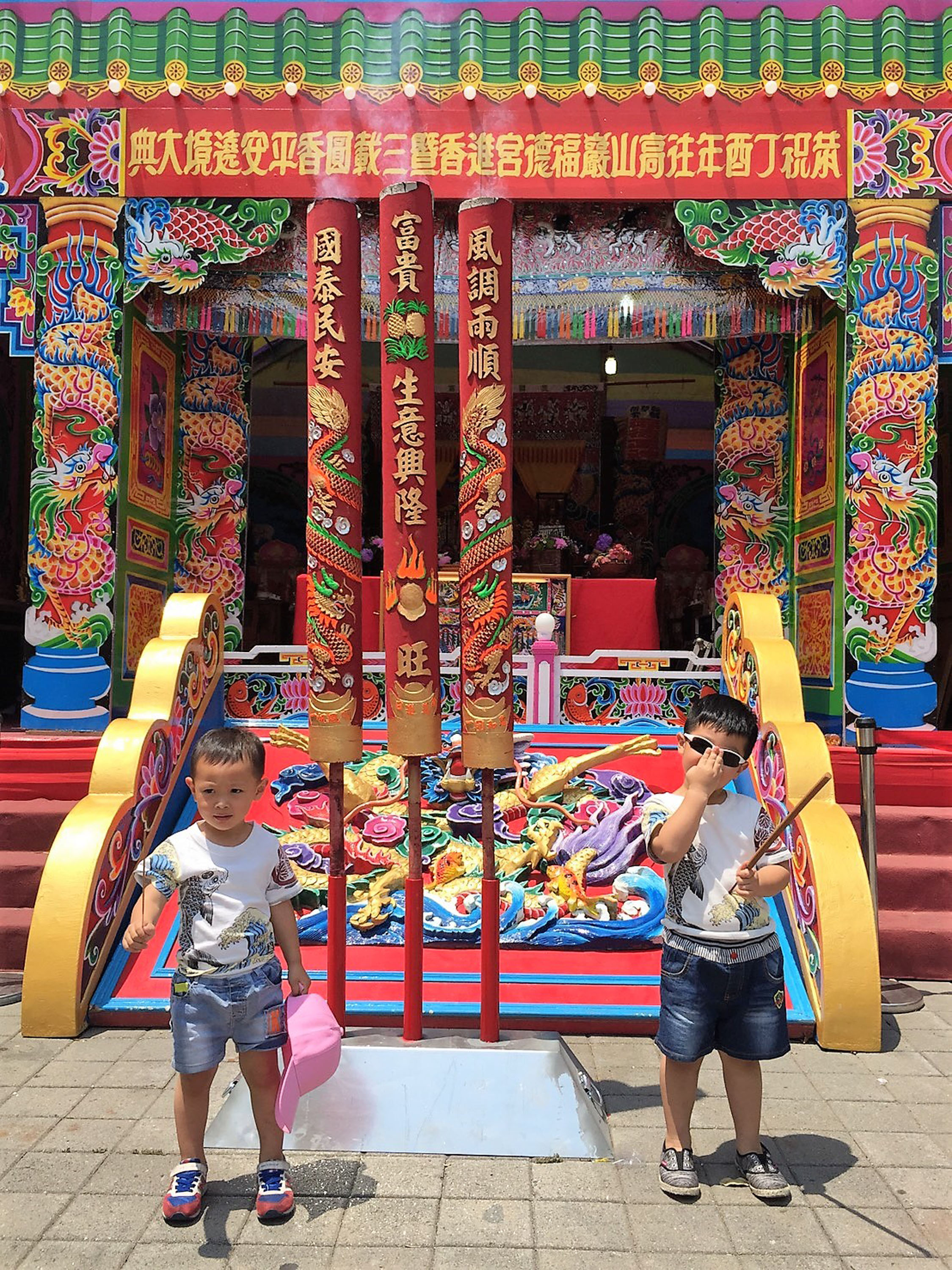 Giant incense sticks - Focus Taiwan