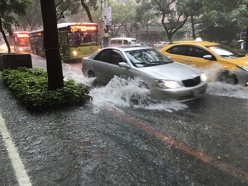 Flooding in Taipei - Focus Taiwan