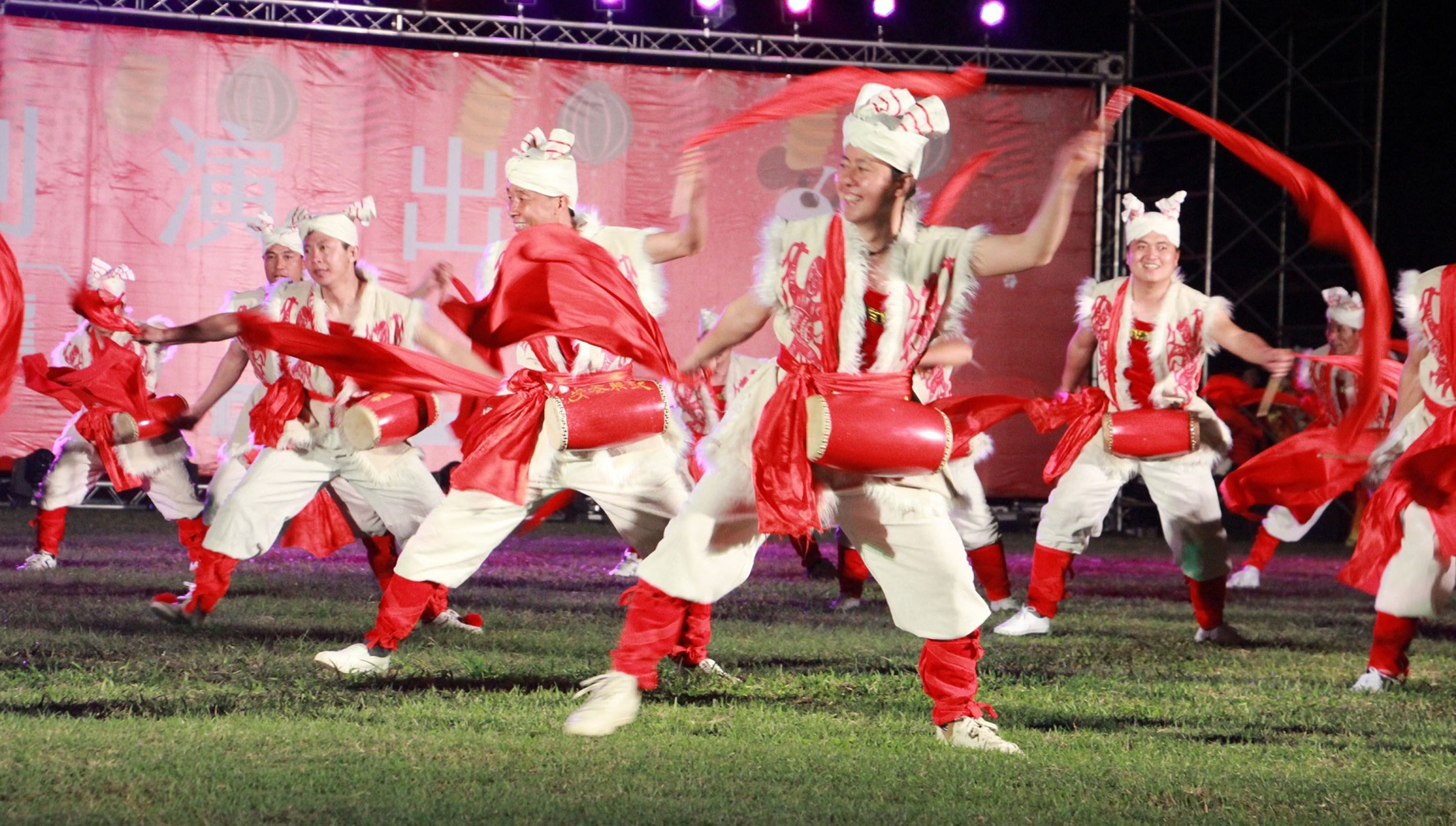 Chinese percussion troupe - Focus Taiwan