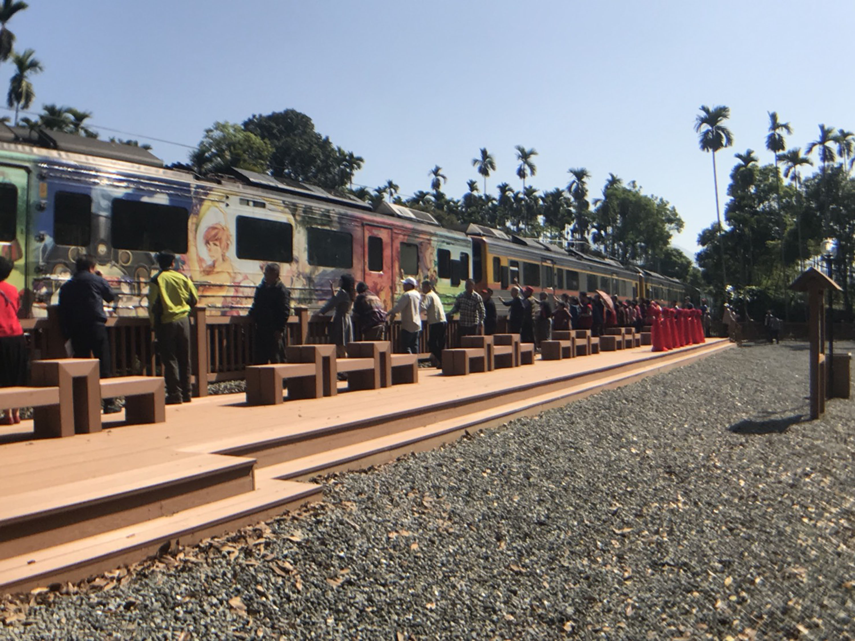 Decommissioned train on display - Focus Taiwan