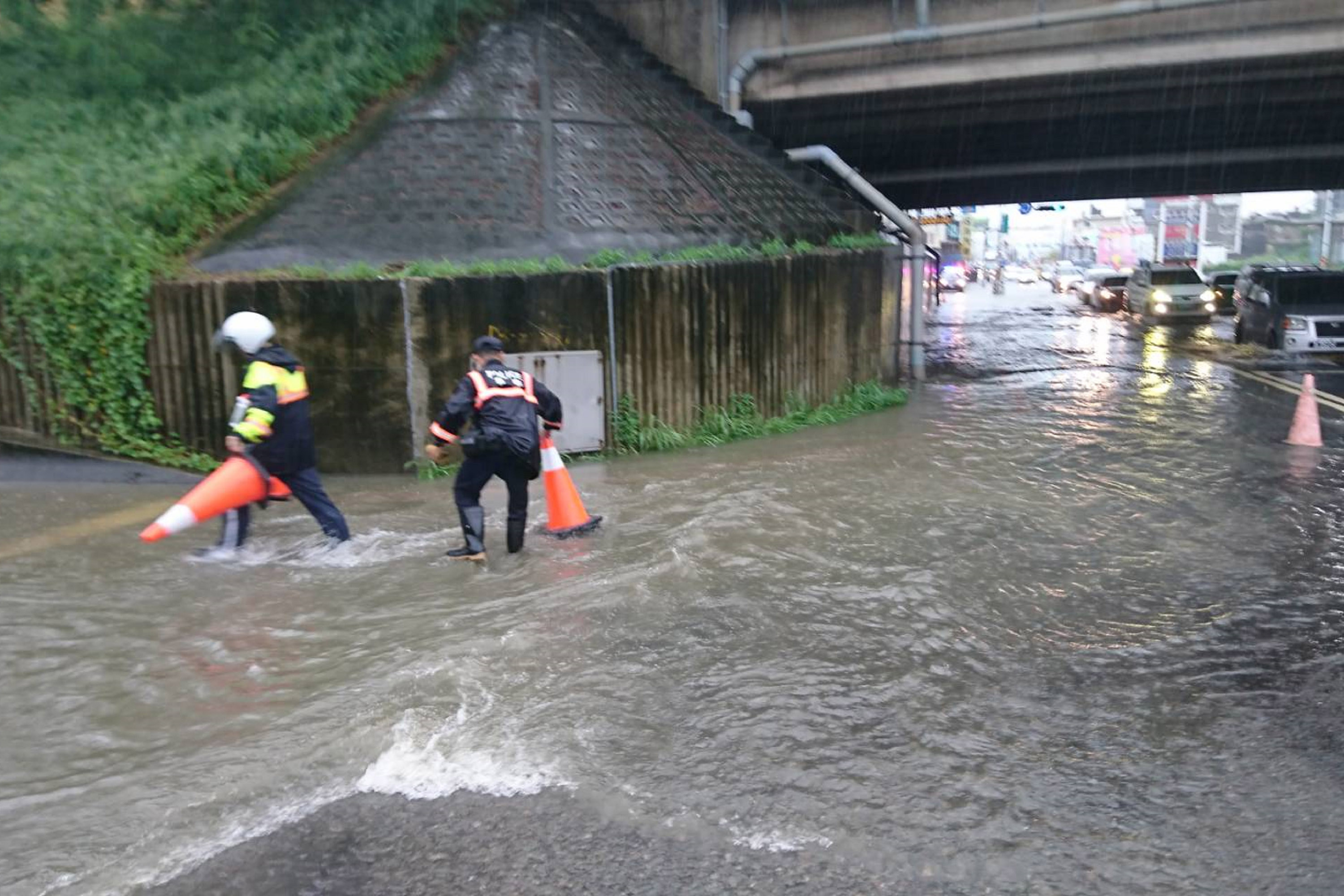 Tainan flooding - Focus Taiwan