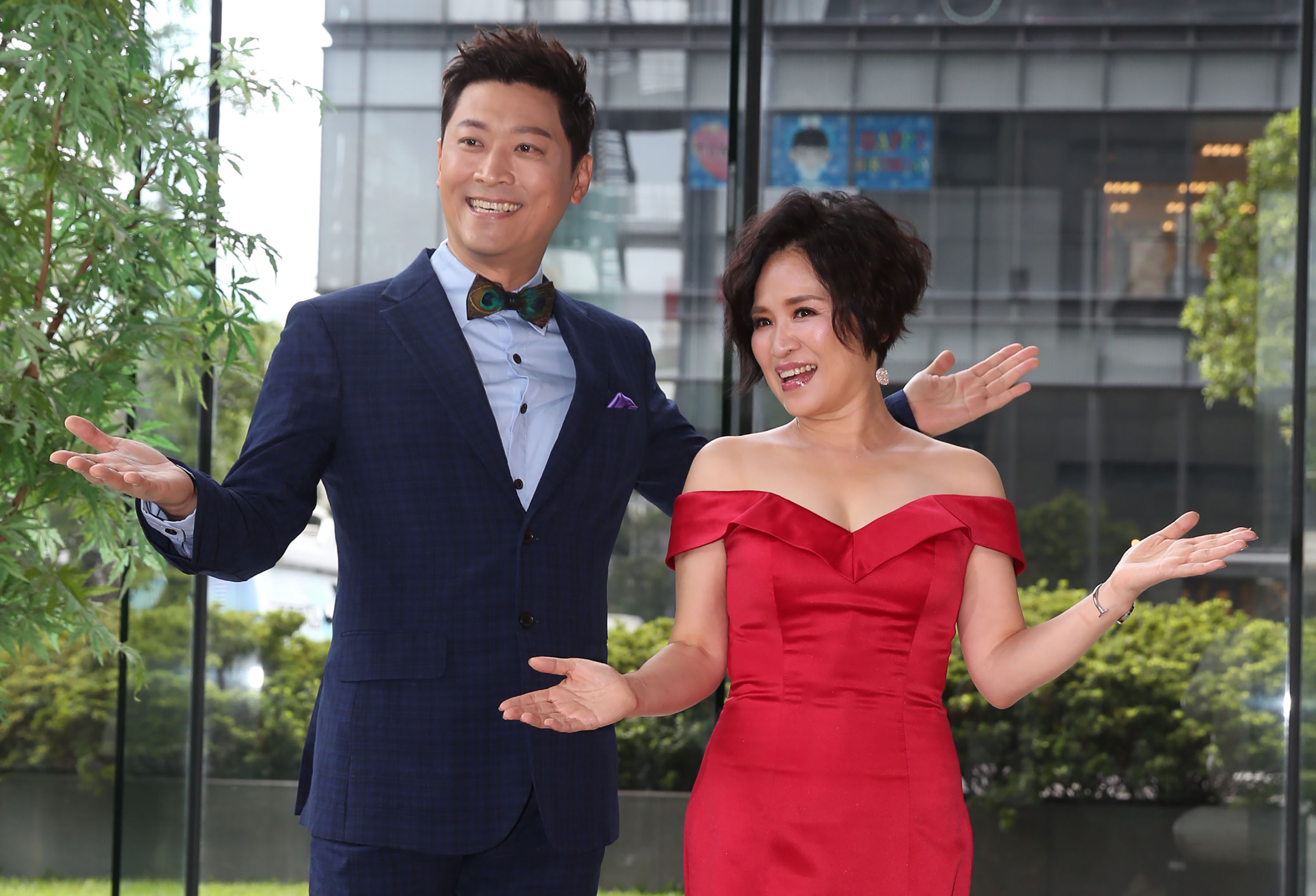 Award hosts - Focus Taiwan