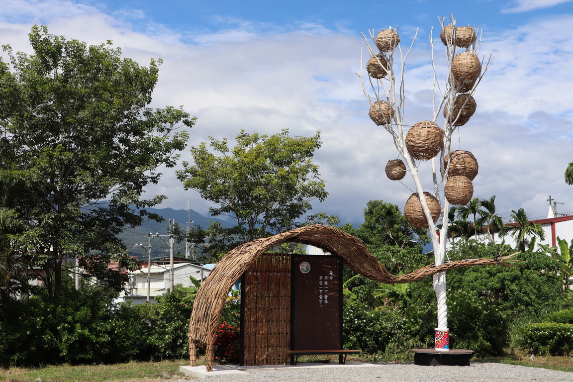 Bamboo bus stop - Focus Taiwan