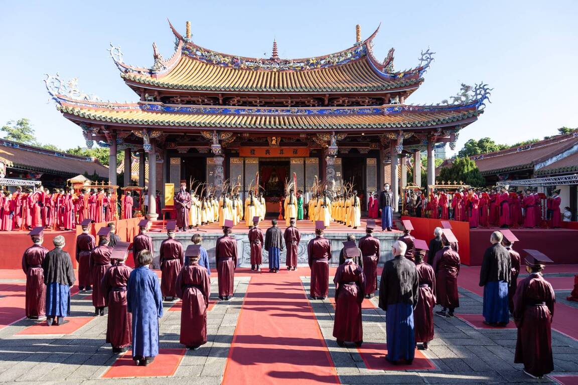 Teachers' Day tradition - Focus Taiwan