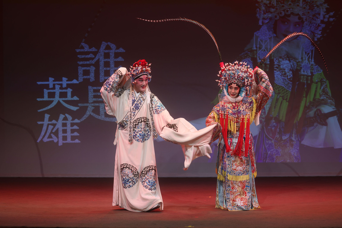 Peking opera heroes - Focus Taiwan