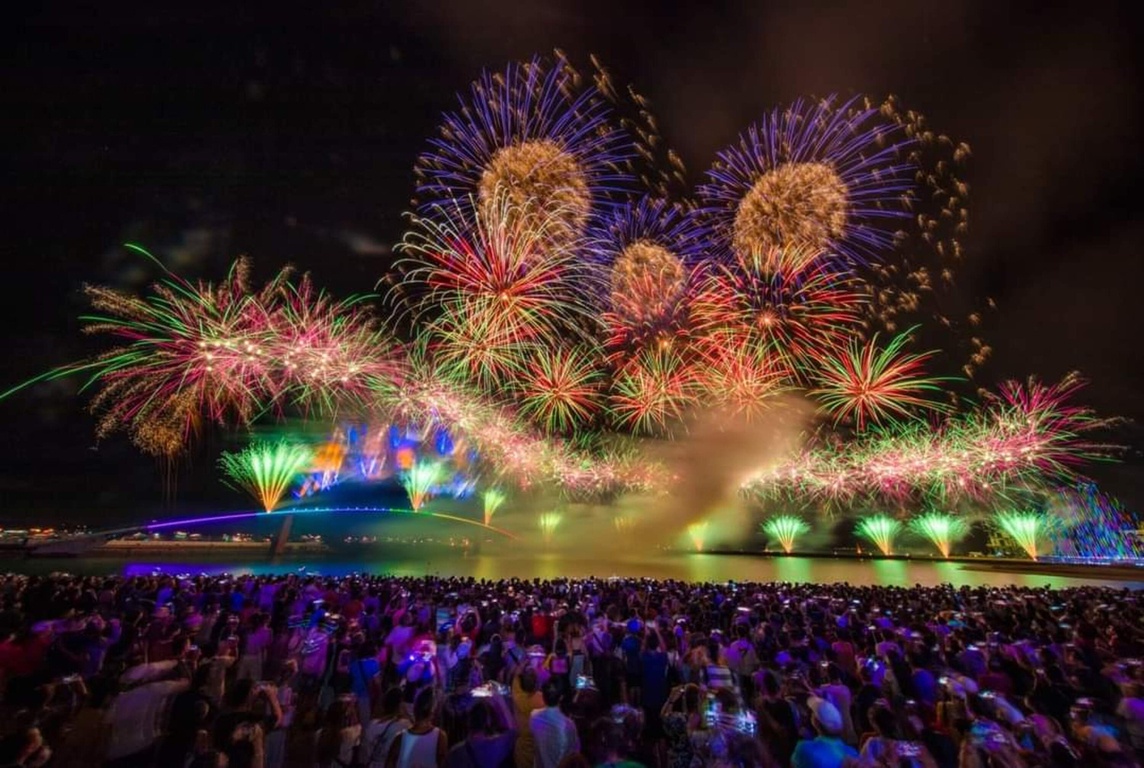 Night displays - Focus Taiwan