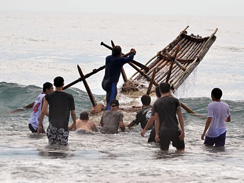 Seminar launches bamboo raft to learn about indigenous seafarers ...