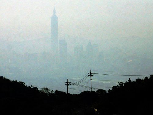 Majority of Taiwan enveloped in polluted air - Focus Taiwan