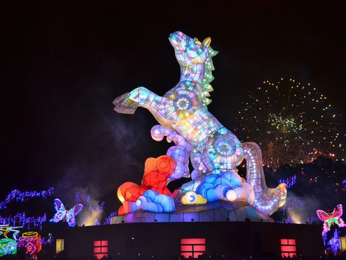 Vice President Wu lights up Taiwan Lantern Festival - Focus Taiwan