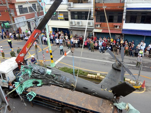 Crashed Apache black box retrieved - Focus Taiwan