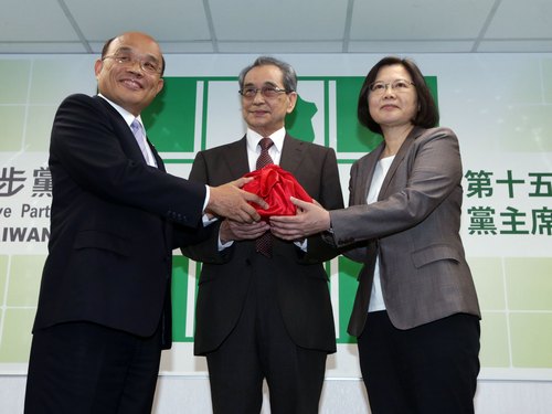 Tsai Ing-wen takes DPP helm again - Focus Taiwan