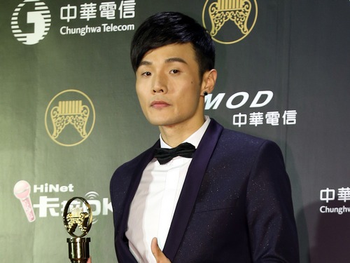 GOLDEN MELODY: Chinese singer Li Ronghao wins Best New Artist - Focus ...