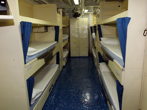 Navy shows off warship living quarters for servicewomen - Focus Taiwan