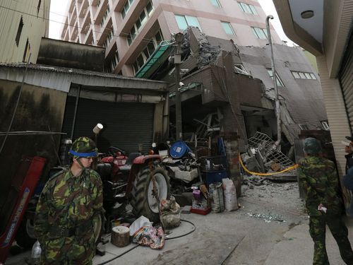 Military, rescuers respond to quake disaster in southern Taiwan - Focus ...
