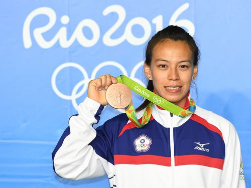 Olympics: Kuo Hsing-chun wins bronze in women weightlifting - Focus Taiwan