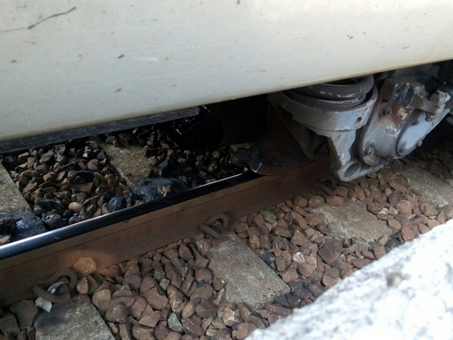 Wheel falls off train in Xinying - Focus Taiwan