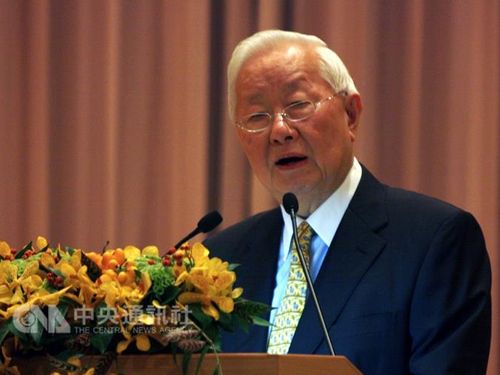 TSMC chairman named among world's 100 business leaders: Forbes - Focus ...