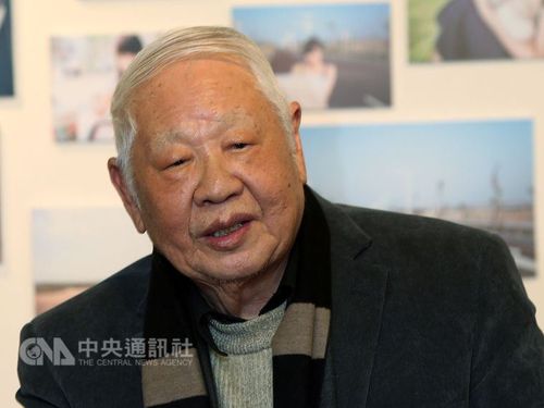 Renowned Taiwanese poet Lo Fu dies at 91 - Focus Taiwan