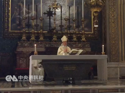 Taiwanese, Chinese bishops meet at Vatican synod for first time - Focus ...