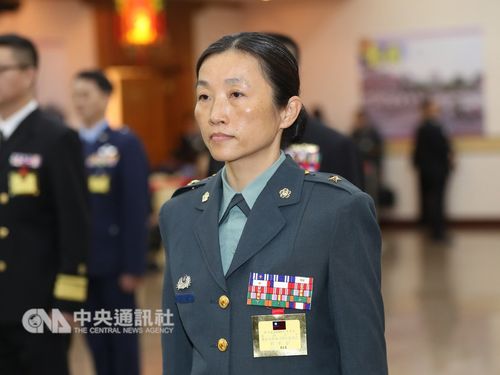 Tsai promotes first female general during her tenure - Focus Taiwan