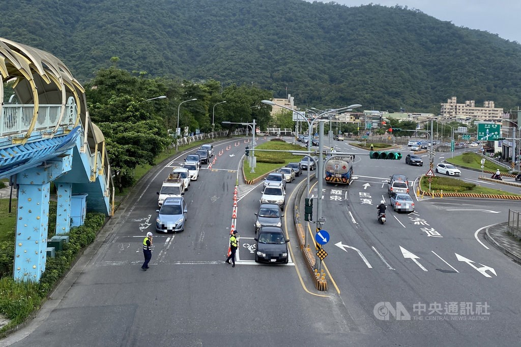 Few sightseers, moderate traffic reported on Labor Day - Focus Taiwan