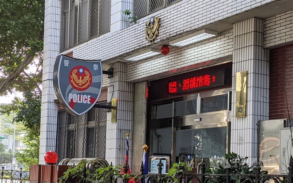 More police officers in Taipei test positive for COVID-19 - Focus Taiwan