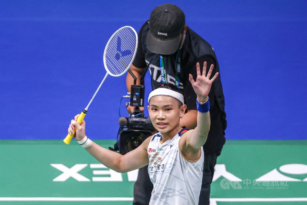 Taiwan's top singles shuttlers poised to take 4th Taipei Open titles ...