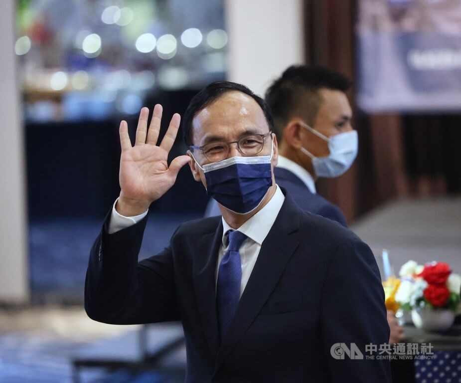 KMT chair touts bilateral ties after meet with visiting Japan lawmaker ...