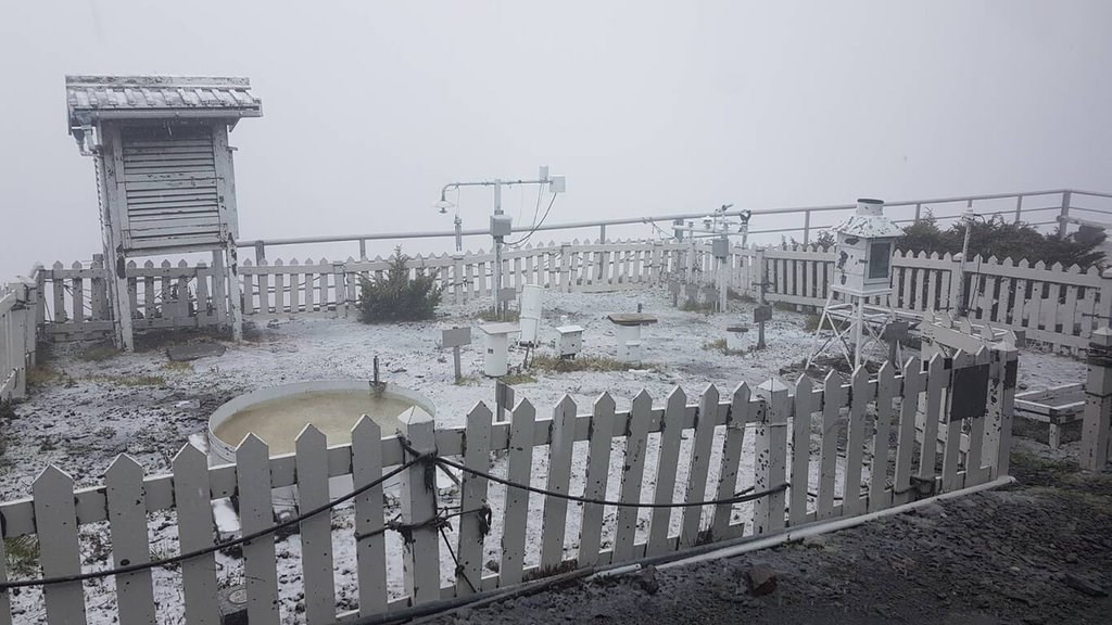 Taiwan's highest peak likely to see first snow this winter at weekend ...