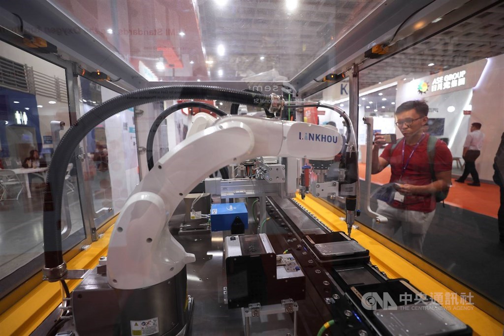 Taiwan's machinery exports hit new high in 2022 - Focus Taiwan