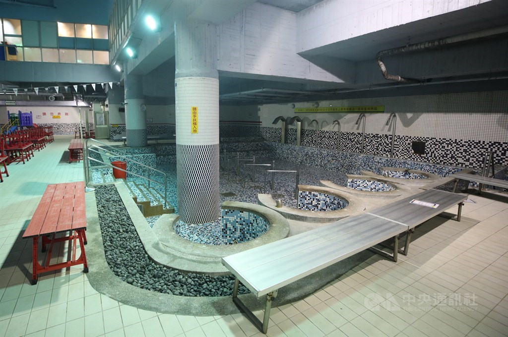 Kaohsiung to limit use of 12 swimming pools amid drought - Focus Taiwan