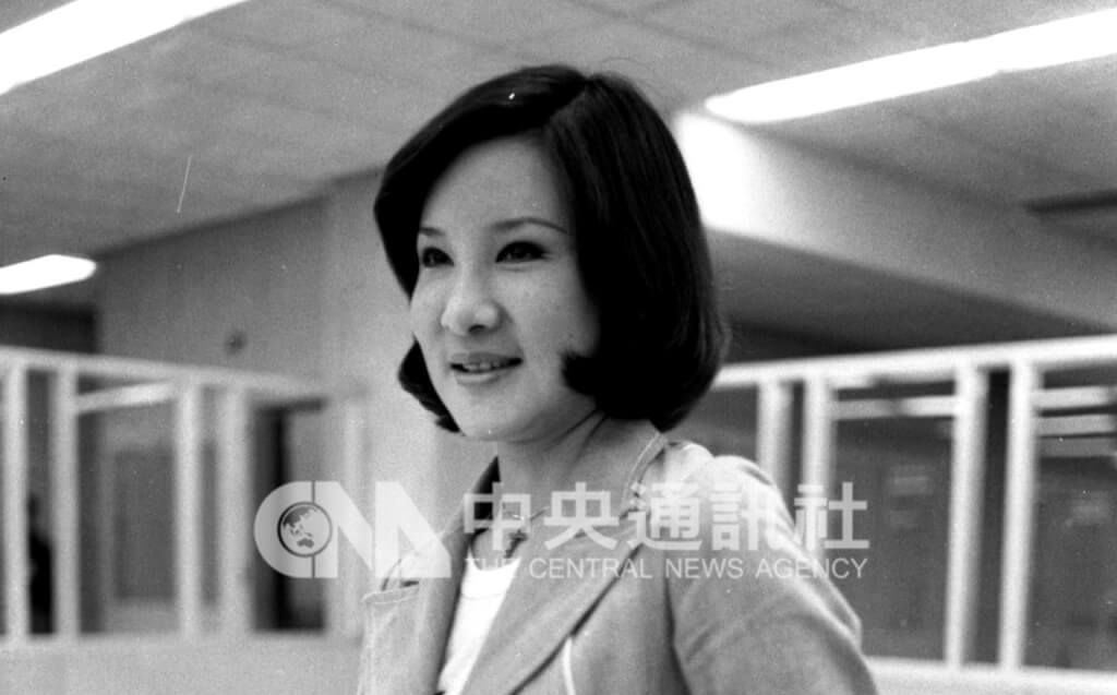 Veteran pop singer Yang Hsiao-ping dies at 79 - Focus Taiwan