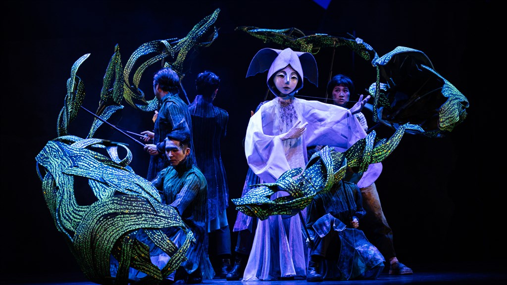 Historical mythology theater work 'Whale Island' to premiere in Taipei ...