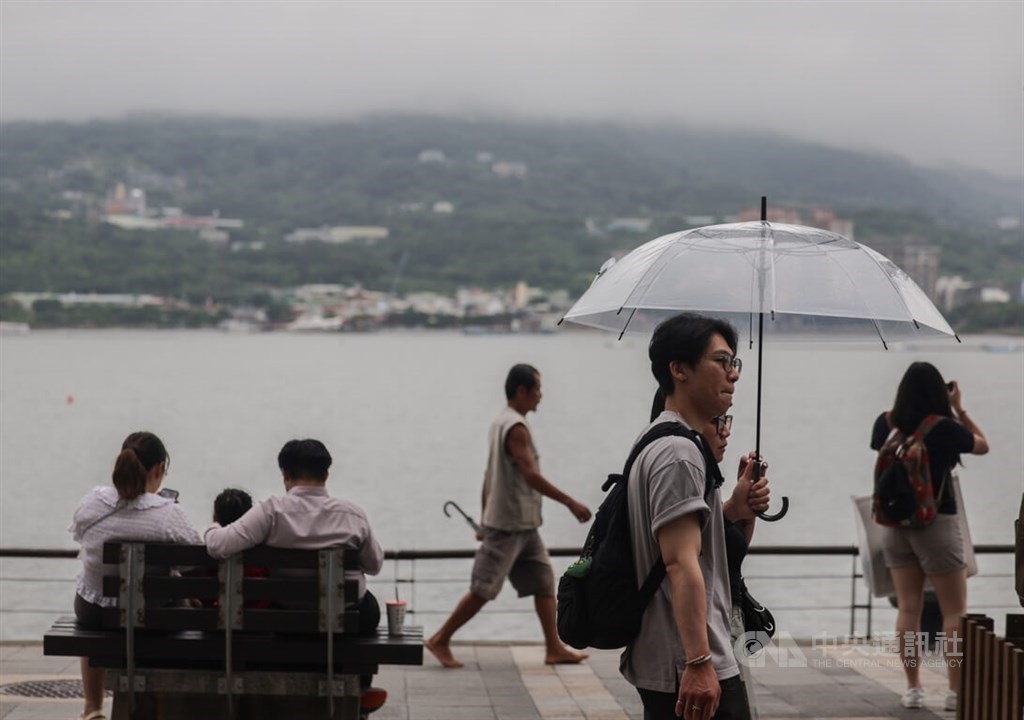 Weather agency issues heavy rain advisories across Taiwan - Focus Taiwan