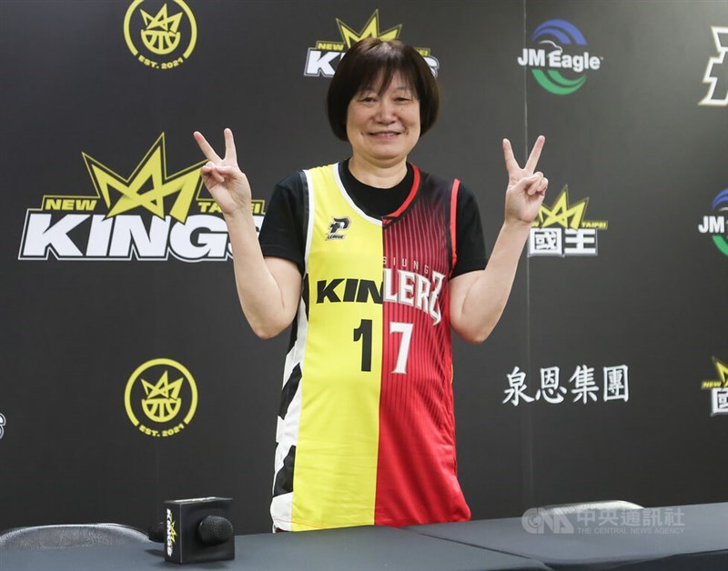 'He's underrated': Jeremy Lin praises brother Joseph after head-to-head ...