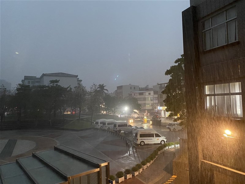 Heavy rain advisories in effect overnight for areas north of Tainan ...