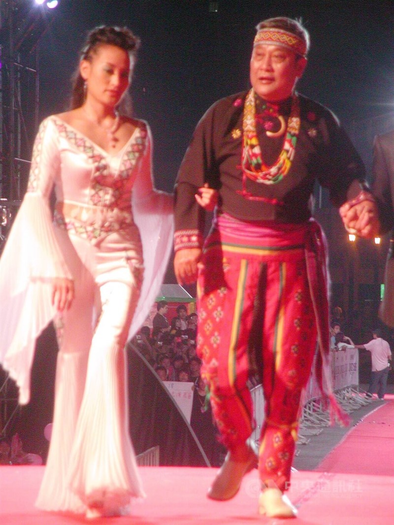 Veteran Taiwanese singer Vansalrang dies aged 74 - Focus Taiwan