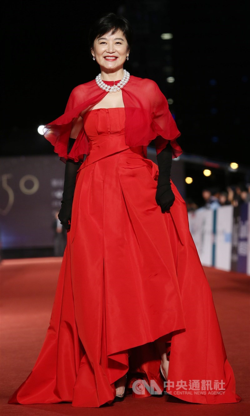 Golden Horse honors actress Brigitte Lin and director Chen Kun-hou ...