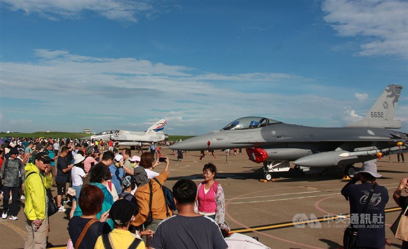 Ching Chuan Kang Air Base Aviation Carnival returns after 3 years ...