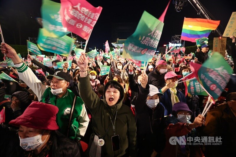 DPP stages its second-to-last campaign rally before elections - Focus ...