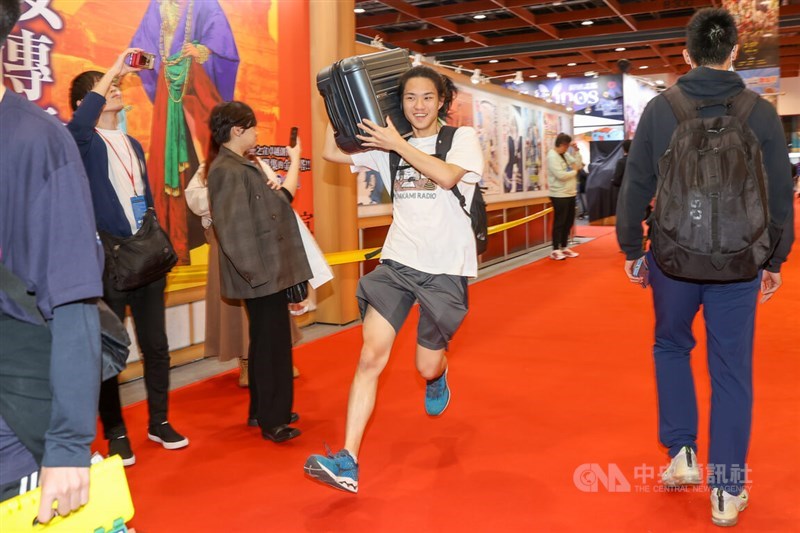 Taipei comics fair attracts large crowds on opening day - Focus Taiwan
