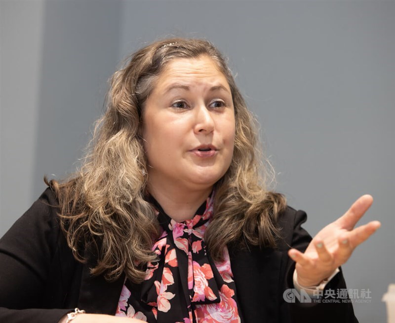 Academic, former Ukrainian MP tout women's role in national defense ...