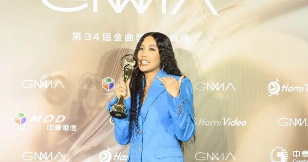 Golden Melody: A-Lin wins Best Mandarin Female Singer - Focus Taiwan