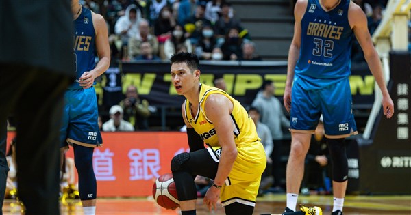 New Taipei Kings' Jeremy Lin, Lee Kai-yan out for 1st time this season ...