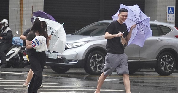 Heavy rain advisories issued across central, southern Taiwan - Focus Taiwan