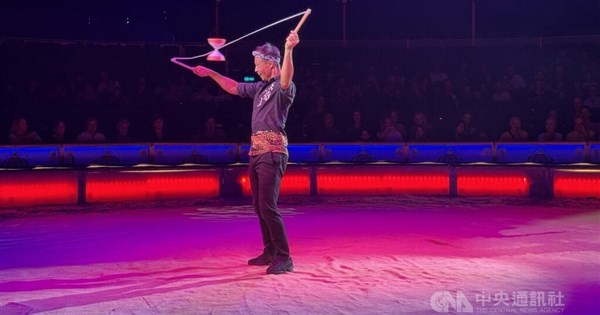 For Taiwanese circus performer, life on the road not all fun and games ...