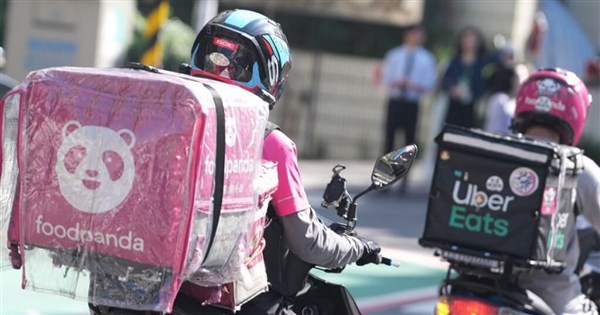 Taiwan passes delivery worker law setting pay and platform rules ...