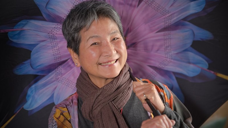 Cheng Pei-pei dan Lin Wen-chin terima penghargaan seumur hidup dari ...