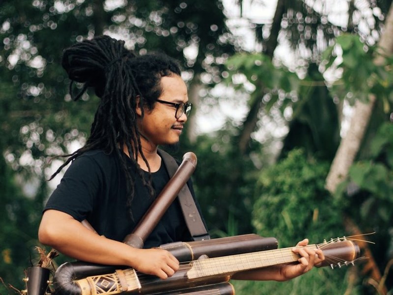 Seniman Indonesia sajikan lokakarya alat musik Bambu di Taitung akhir ...