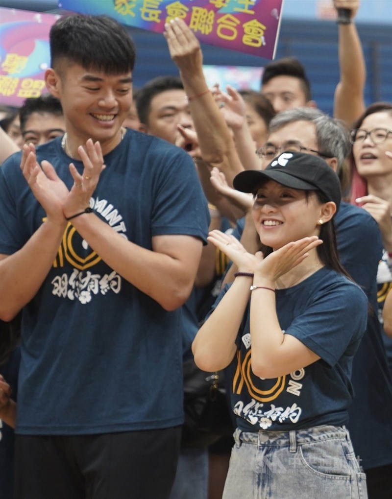 Pebulu tangkis Wang Chi-lin menikah dengan eks idola setelah Indonesia Open - Fokus Taiwan